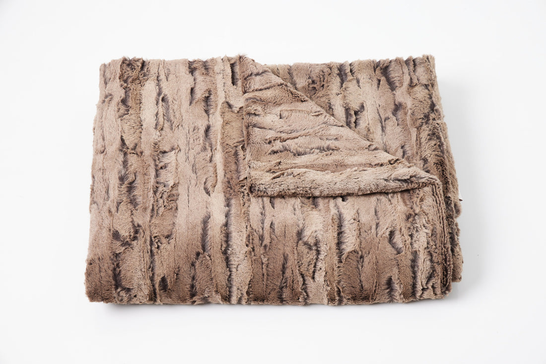 Aspen Throw in Chestnut – Tourance
