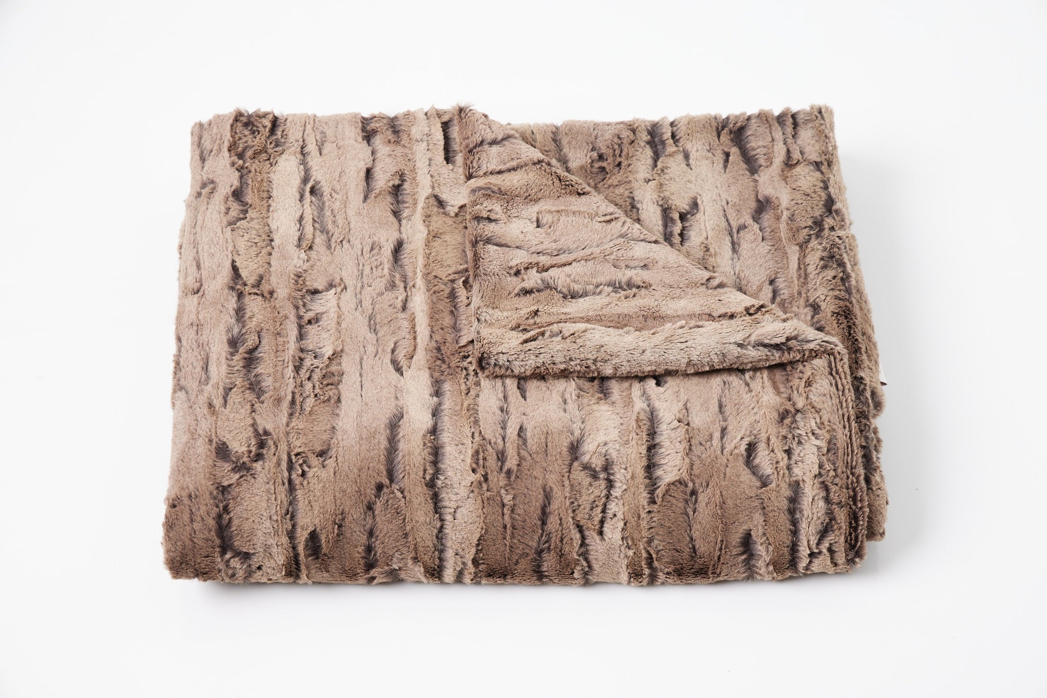 Aspen Throw in Chestnut – Tourance